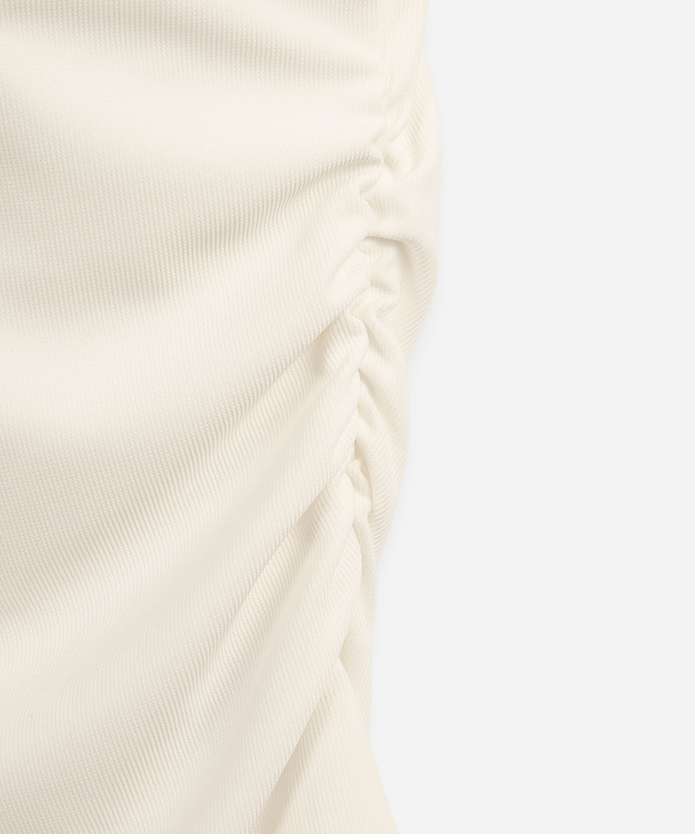blusa juvenil sem alça franzida off white