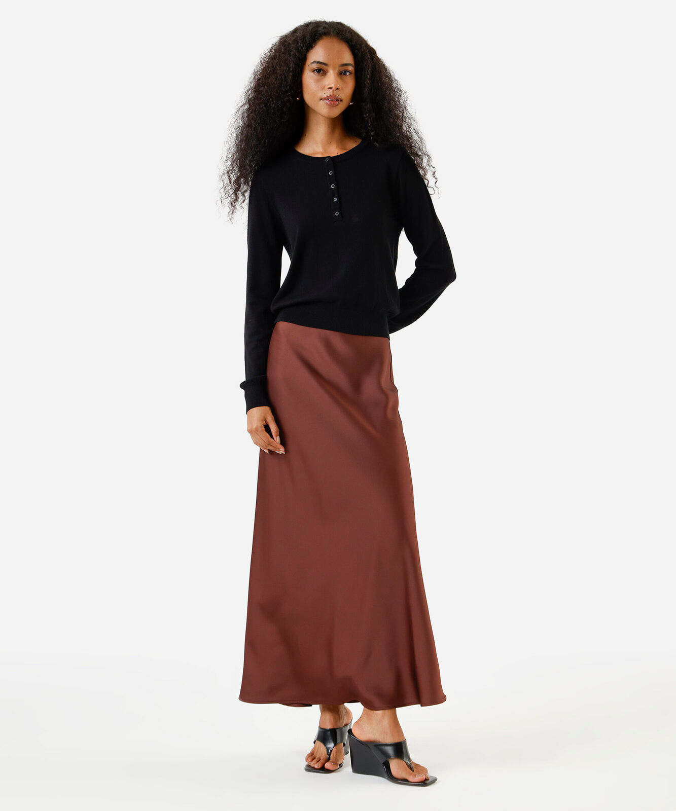 blusa feminina de tricot decote redondo manga longa preta